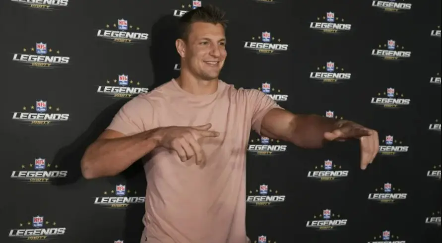 FanDuel Collaborates with NFL Legend Rob Gronkowski to Launch ...