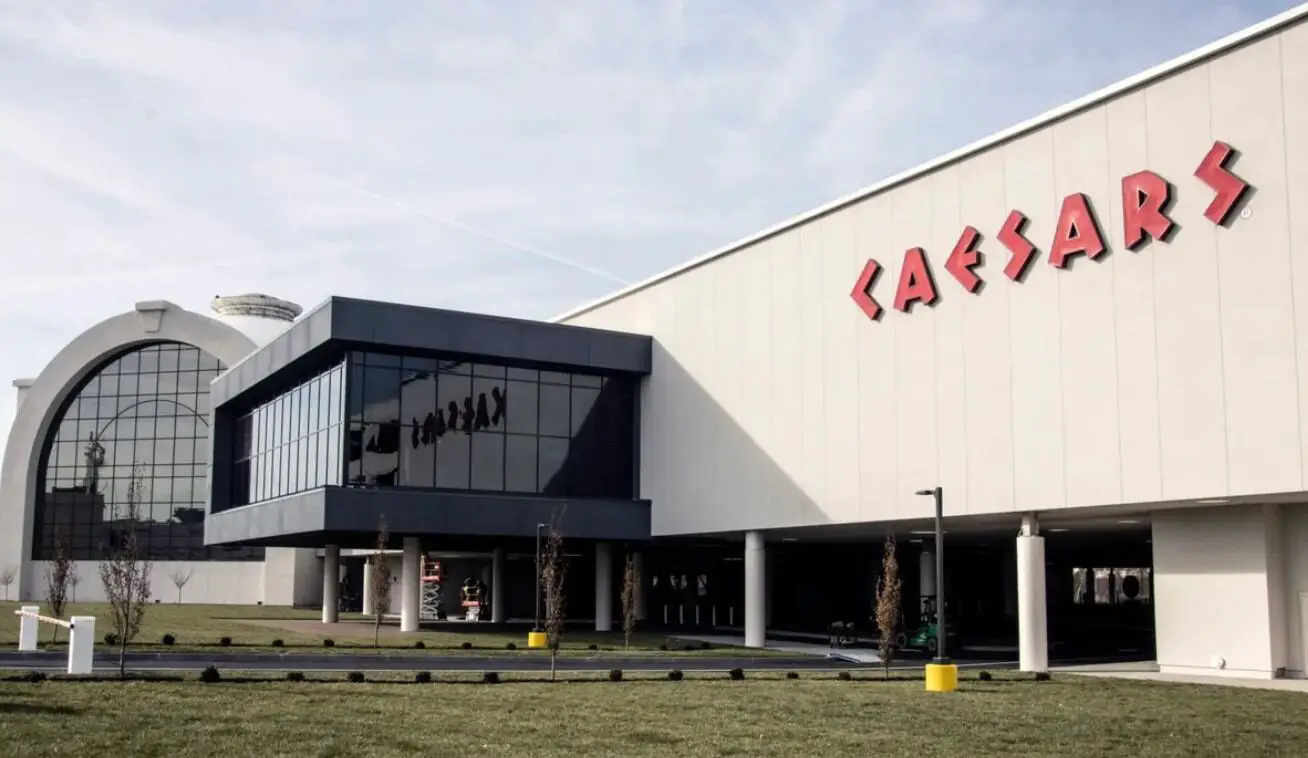 Caesars Palace Times Square Casino Proposal Includes $250M Community ...